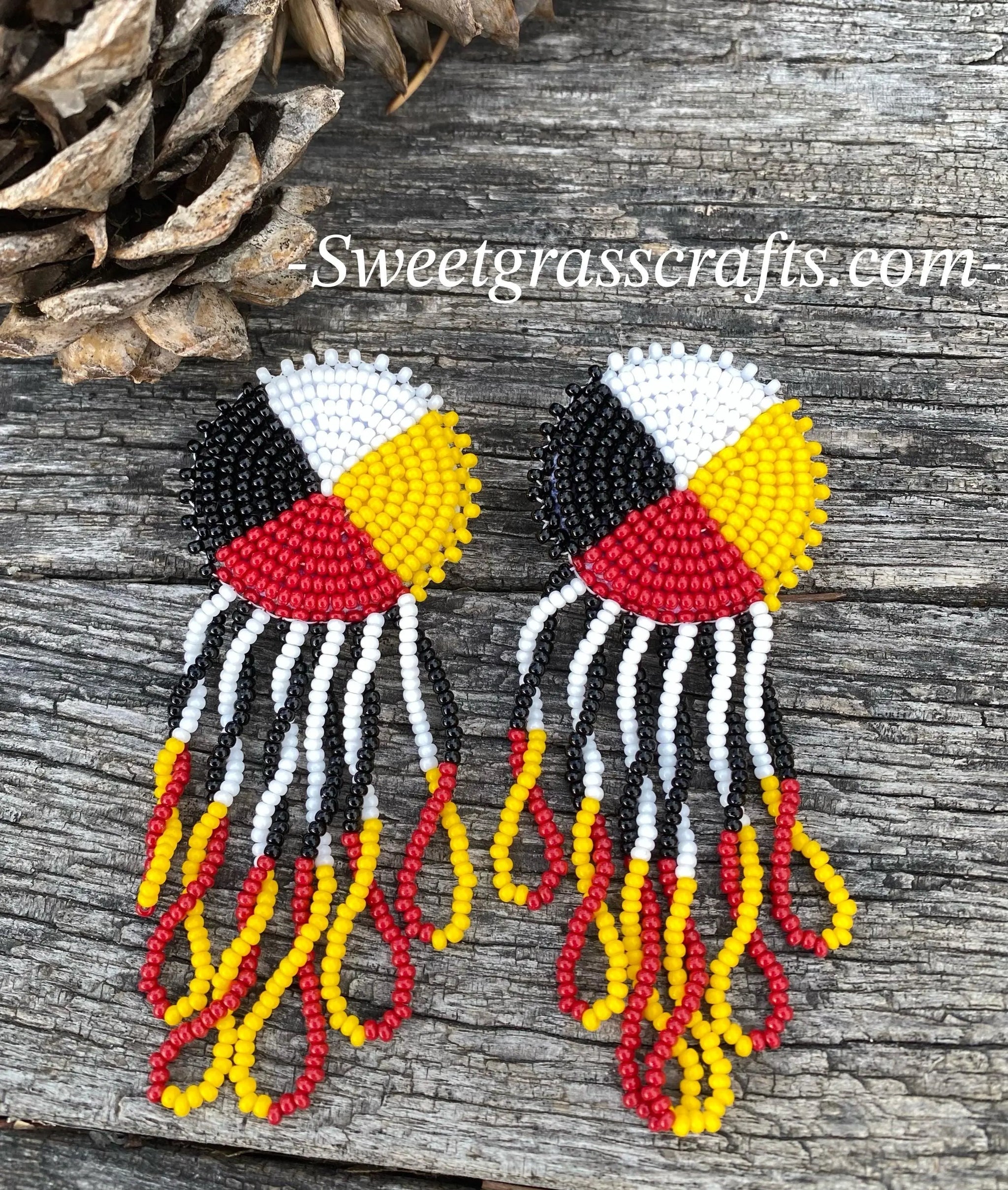 Native American beadwork, beadwork, Indian beadwork, first nations ...